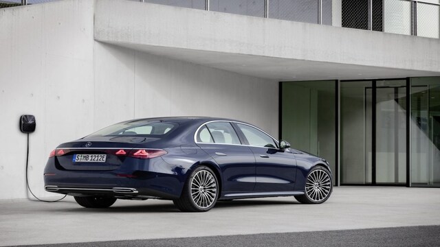 Mercedes-Benz launches 6th-gen E-Class LWB in India, starting at ₹78.5 ...