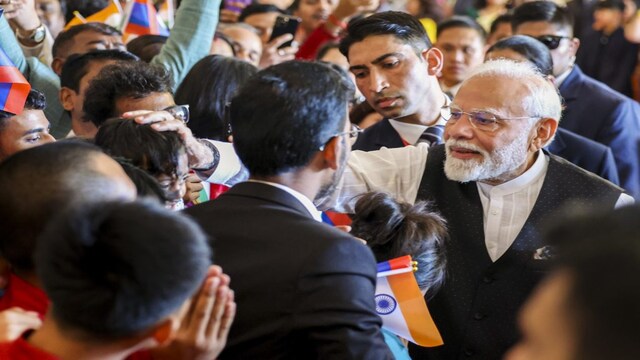 PM Modi in Laos for ASEAN talks, witnesses rare Laotian Ramayan and ...