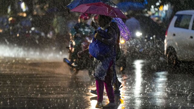Weather Update: Orange alert in Konkan and Goa, yellow in these states ...