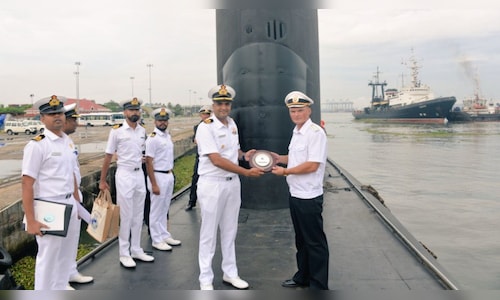 Russian submarine Ufa docks in Kochi, strengthening India-Russia ties ...