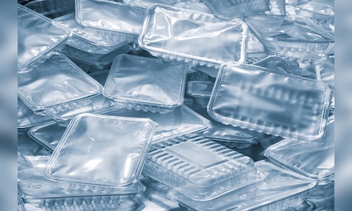 Health risks from plastic emissions could double by 2040, warns Lancet ...