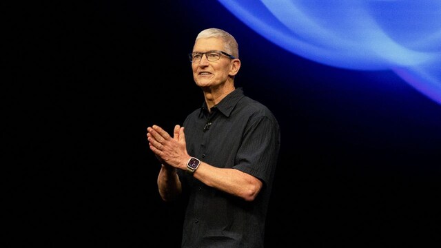 Apple’s future hinges on leadership reshuffle as Tim Cook remains ...