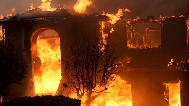 California wildfire: An area nearly as much as Colaba to Dharavi has ...