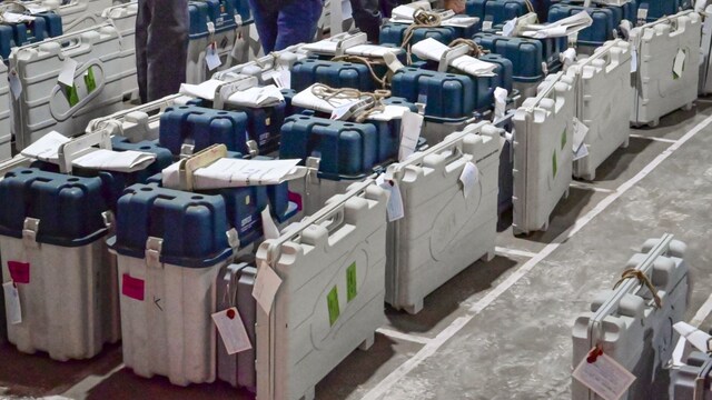 Samaana calls Mahayuti victory `lucky draw', says `EVM hai toh mumkin ...