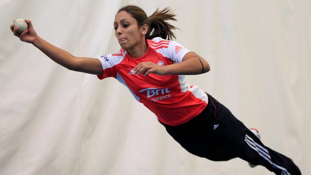 India vs Australia: Fox Cricket commentator Isa Guha issues apology for ...