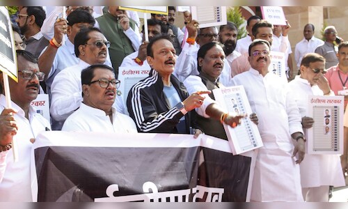 Congress protests EVM use at Maharashtra Legislature, demands return to ...