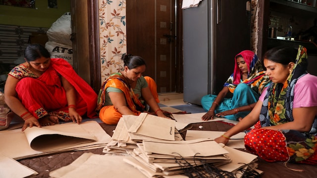 India has no uniform minimum wage, national floor wage not mandatory ...