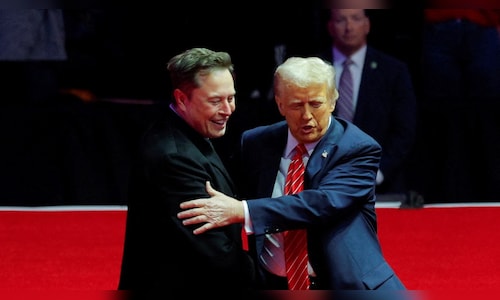 Elon Musk vs MAGA | The rift between Trump's core base and his new blue ...