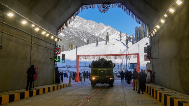 Z-Morh Tunnel: Why it's a game-changer for Jammu and Kashmir - CNBC TV18