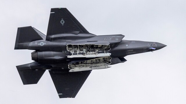 All you need to know about the F35 fighter jets of the Top Gun game ...