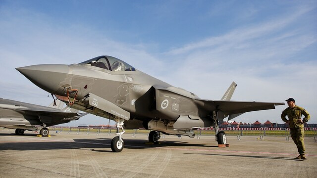 Factbox-What is the Chinese-made F-7 jet that crashed into Bangladesh ...