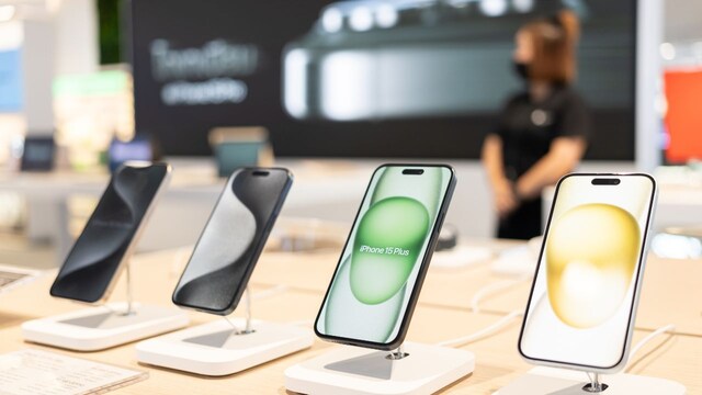 WWDC 2025: Apple teases what iPhone could look like in 2027 with iOS 26 ...