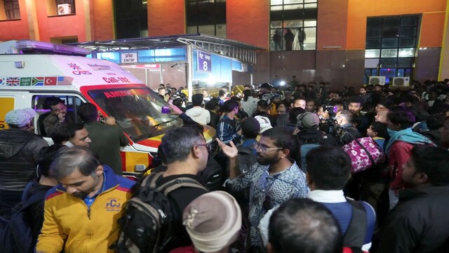 In Pics: Overcrowding, confusion, and chaos – how a stampede unfolded ...