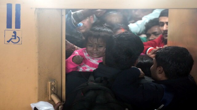 In Pics: Overcrowding, confusion, and chaos – how a stampede unfolded ...