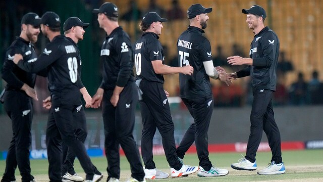 New Zealand qualify for Champions Trophy finals, defeat South Africa by ...