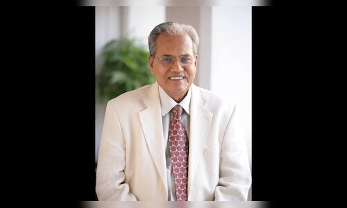 Kesari Tours' founder Kesari Patil dies at 89 - CNBC TV18
