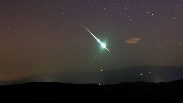 Watch: Karachi witnesses rare meteor event as fireball blazes across ... Watch: Karachi witnesses rare meteor event as fireball blazes across ...