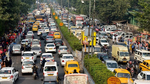 10 most congested cities in the world: Kolkata overtakes Bengaluru in ...
