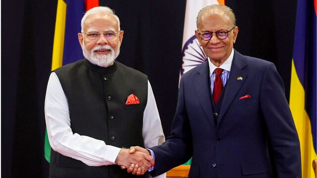 India, Mauritius ink eight pacts; Modi unveils 'MAHASAGAR' vision ...