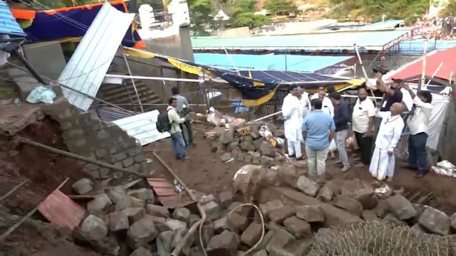 8 killed as wall collapses during festival at temple in Andhra Pradesh ...