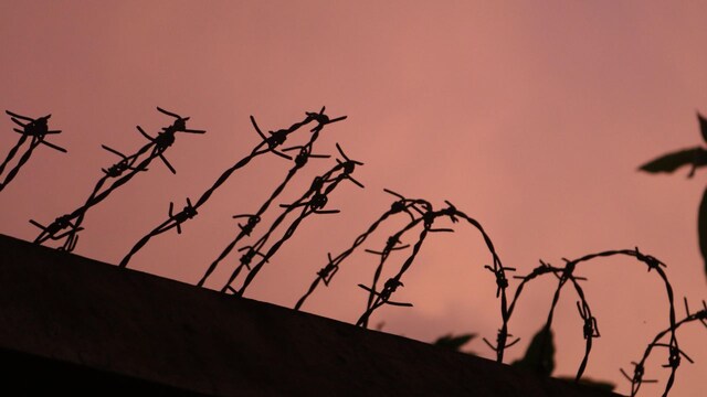 US mission to Pakistan restricts all personnel movements amid India-Pak ...