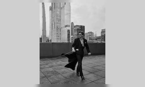 Met Gala 2025 | Shah Rukh Khan makes a dazzling debut in Sabyasachi ...