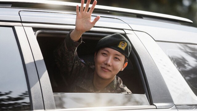 In Pictures | Suga completes social service as all seven BTS members ...