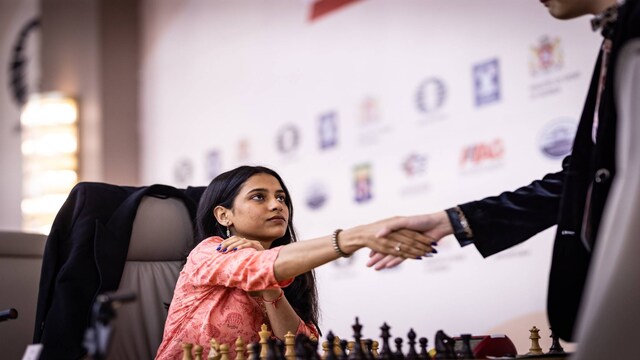 Divya Deshmukh shines as four Indians advance to FIDE Women’s World Cup ...