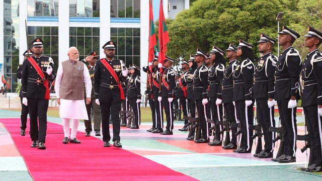 PM Modi in Maldives: India to offer ₹4,850 crore line of credit, free ...