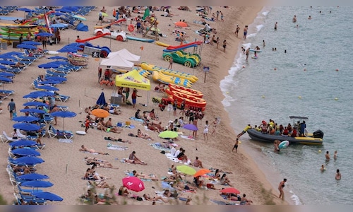 Overtourism in Spain: Locals unable to enjoy their own beaches, heading ...