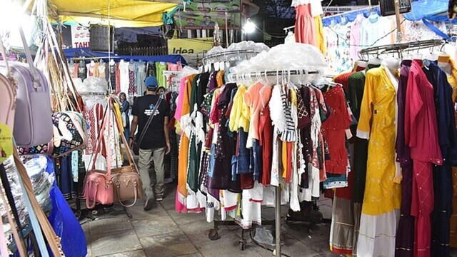 Top 8 traditional markets you must explore in India - CNBC TV18
