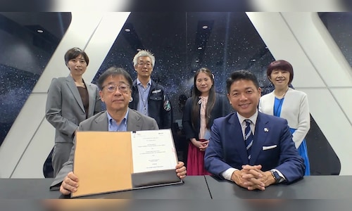 Japan’s Astroscale to launch ISSA-J1 debris-monitoring satellite on ...