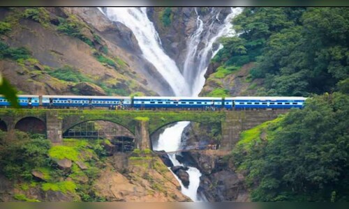 Vivek Express virtual tour: India's longest train route covers 55 ...