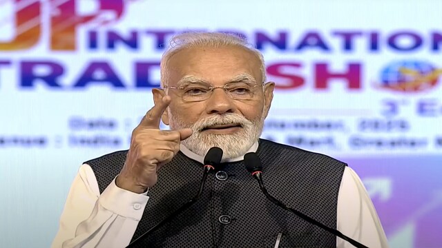 PM Modi launches BSNL’s indigenous 4G network, commissions 97,500 ...
