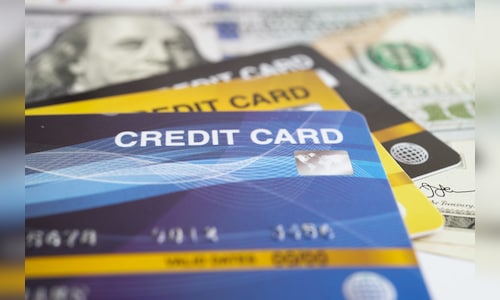 IndusInd Bank, Jio-bp launch co-branded fuel credit card - CNBC TV18