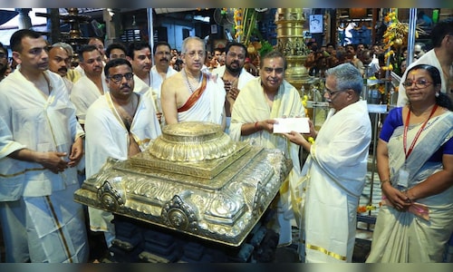 Mukesh Ambani offers prayers at TTD; partners with AP govt to build new ...