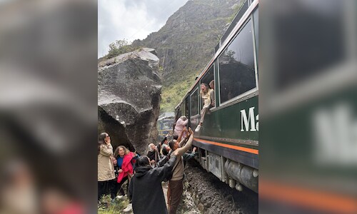 Peru train crash: Head-on collision near Machu Picchu kills driver ...