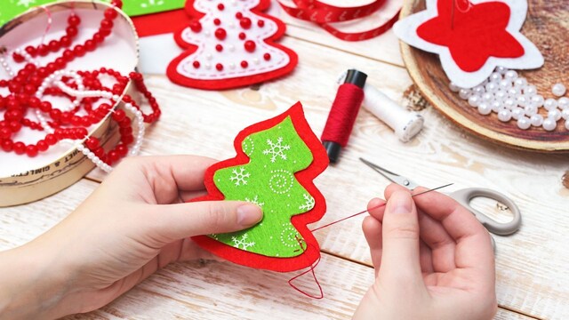 DIY Christmas crafts: Paper chains to tree ornaments, easy ideas for a ...