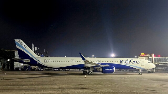 Power bank catches fire inside IndiGo plane at Chandigarh airport; all ...