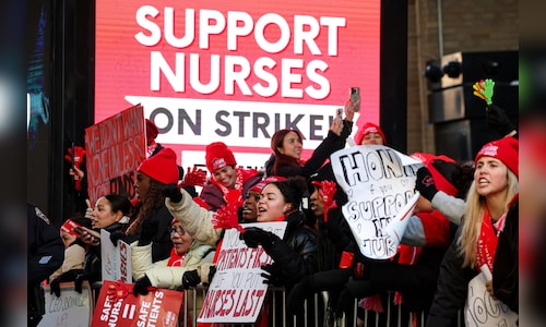 Thousands of nurses go on strike at several major New York City ...