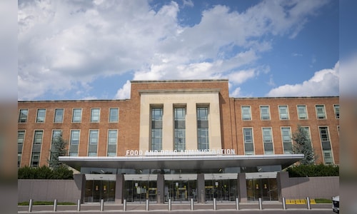 FDA wants suicide warning removed from weight-loss drugs - CNBC TV18