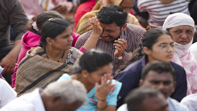 Ajit Pawar funeral: Family, leaders and supporters bid tearful farewell ...