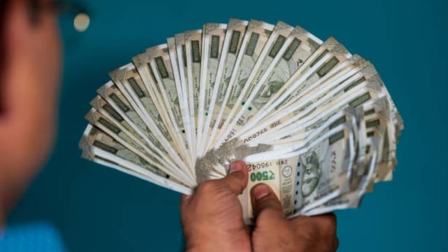 Old vs new tax regime - CNBC TV18