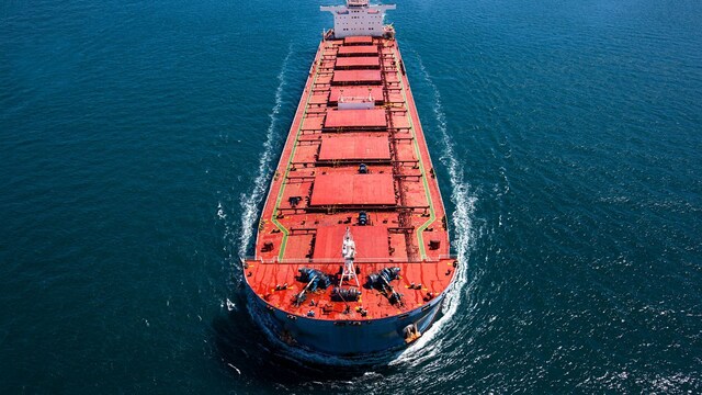 India tells shipping firms not to send seafarers into conflict zones ...