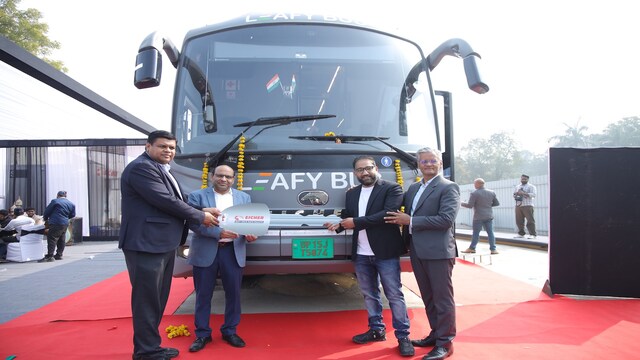 Eicher delivers 13.5m electric sleeper bus for intercity routes; 35 by ...