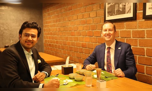 Sergio Gor and BJP's Tejasvi Surya share bonhomie over masala dosa ...