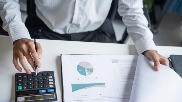 Jio Financial sees strong growth as lending scales, new businesses ...