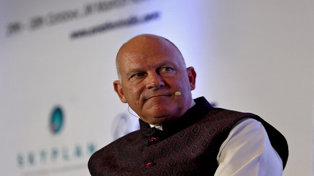 Air India not planning layoffs, defers salary increments, CEO warns of ...