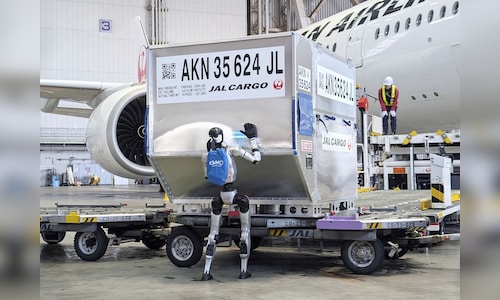 Humanoid robots to start work at Japan airports in May 2026; what comes ...