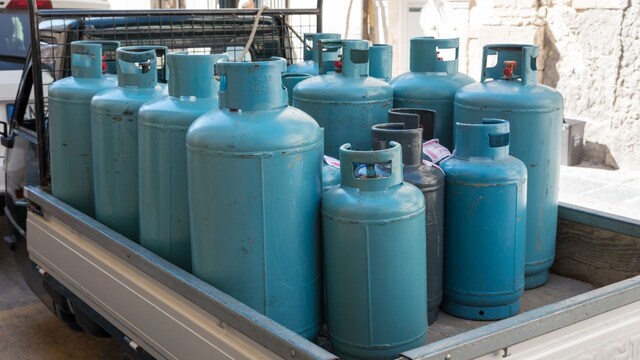 LPG cylinder colours: What each one means and why it matters - CNBC TV18